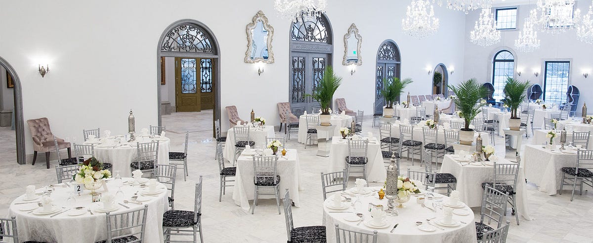 Qualities of Premier Local Fine-Dining Restaurants | by Chateau des ...