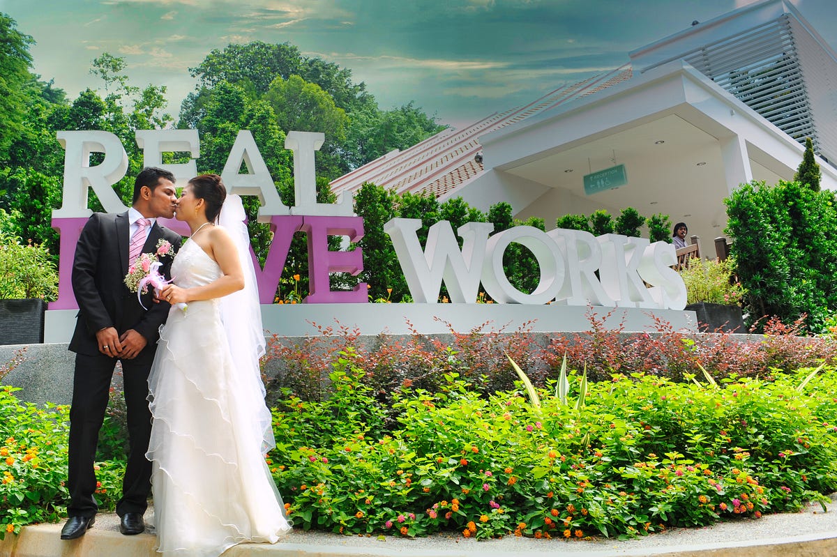 3 Essential Ideas When Capturing Prenuptial Wedding Photography | by ...