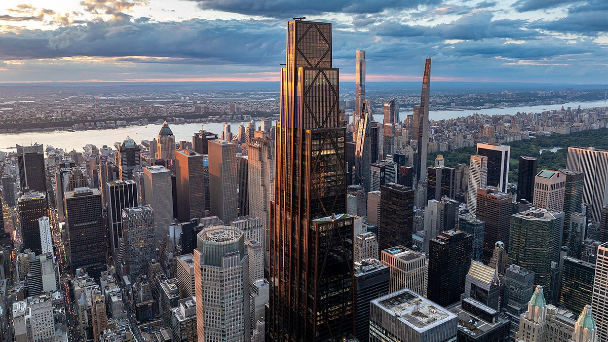 Case Study: JPMorgan Chase’s GenAI Transformation | by Raymond Xu | Medium