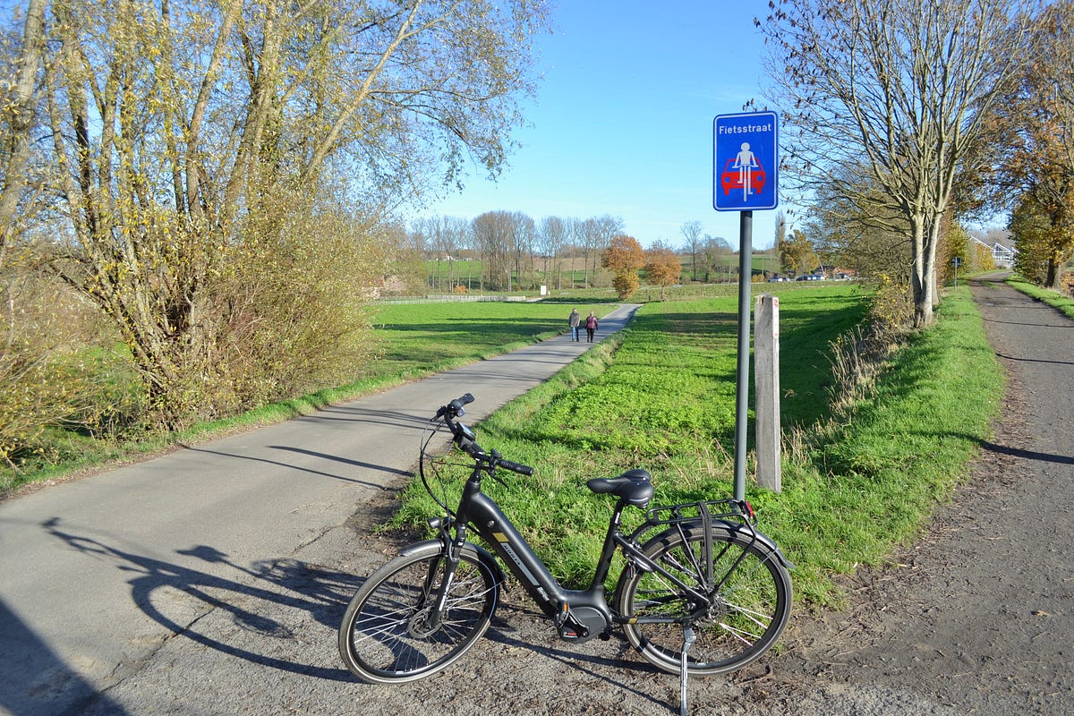 Fiets wordt koning in Gooik: zone 30 in elke dorpskern, fietsstraten ...