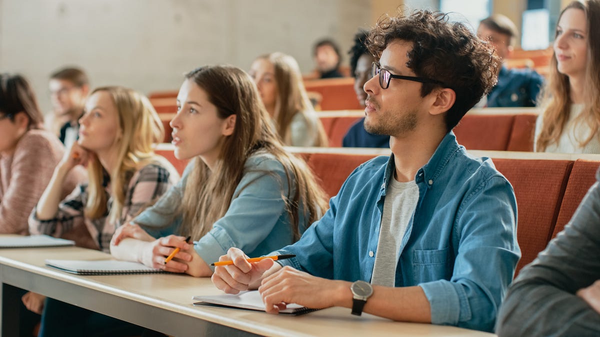 Tips for Choosing the Best Elective Courses | by Homework Help Global ...