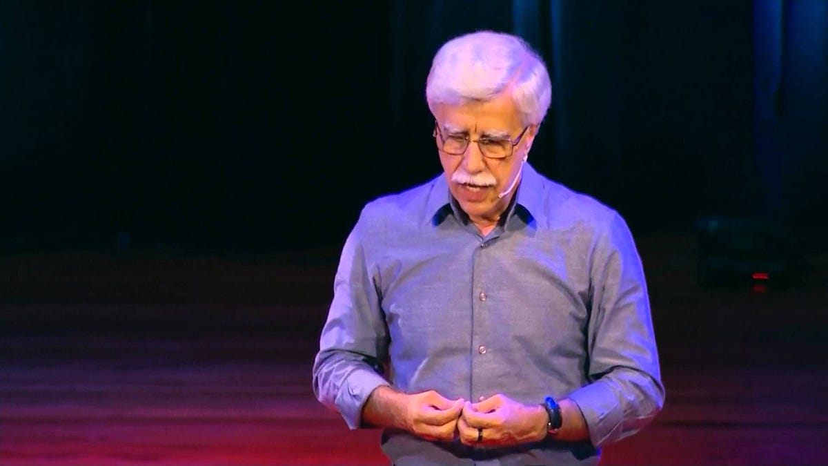 José Pacheco, o educador destrutivista | by Poliana Evas | A Mulher do Piolho | Cultura e Arte ...
