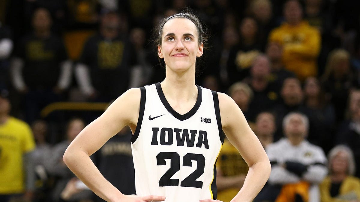 Caitlin Clark’s Meaningful Gesture: Unveiling the Significance Behind ...