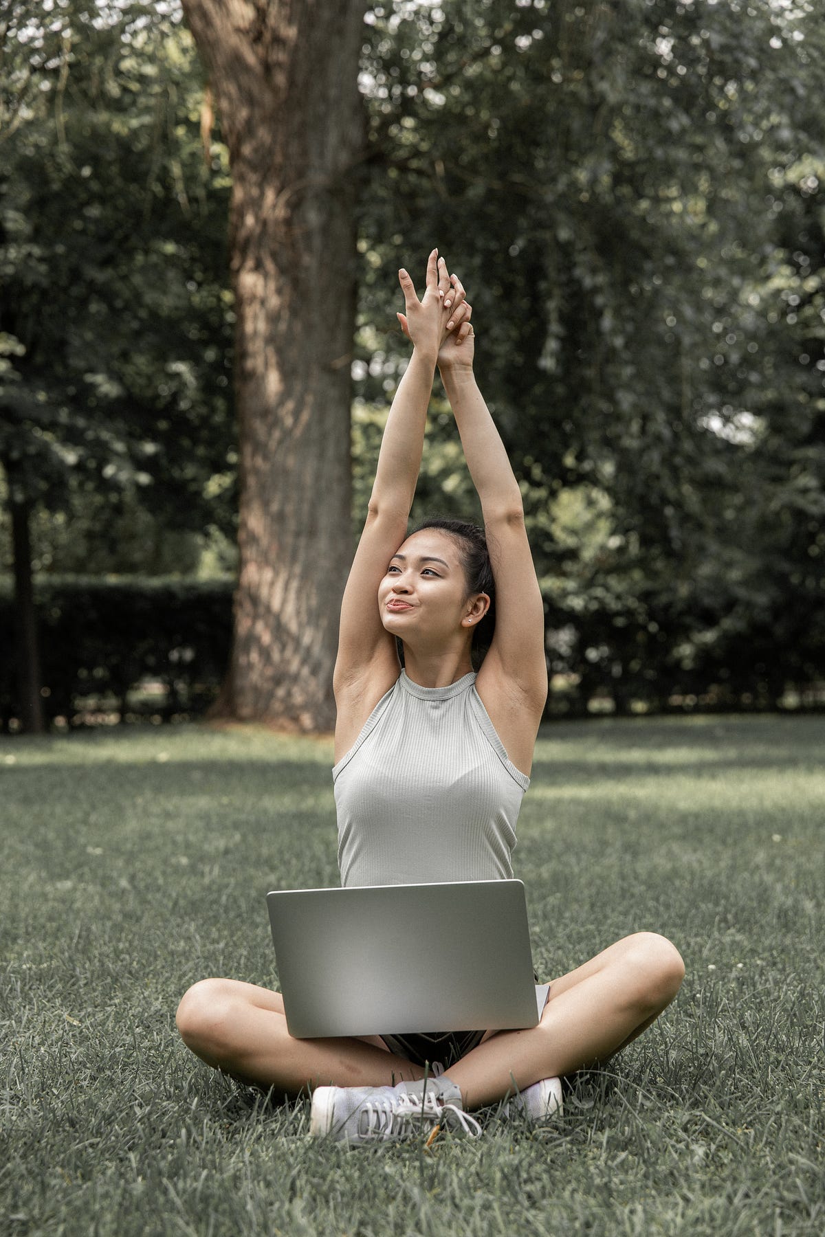 Why Taking a Stretch Break at Work is So Important: Stretch Break at ...
