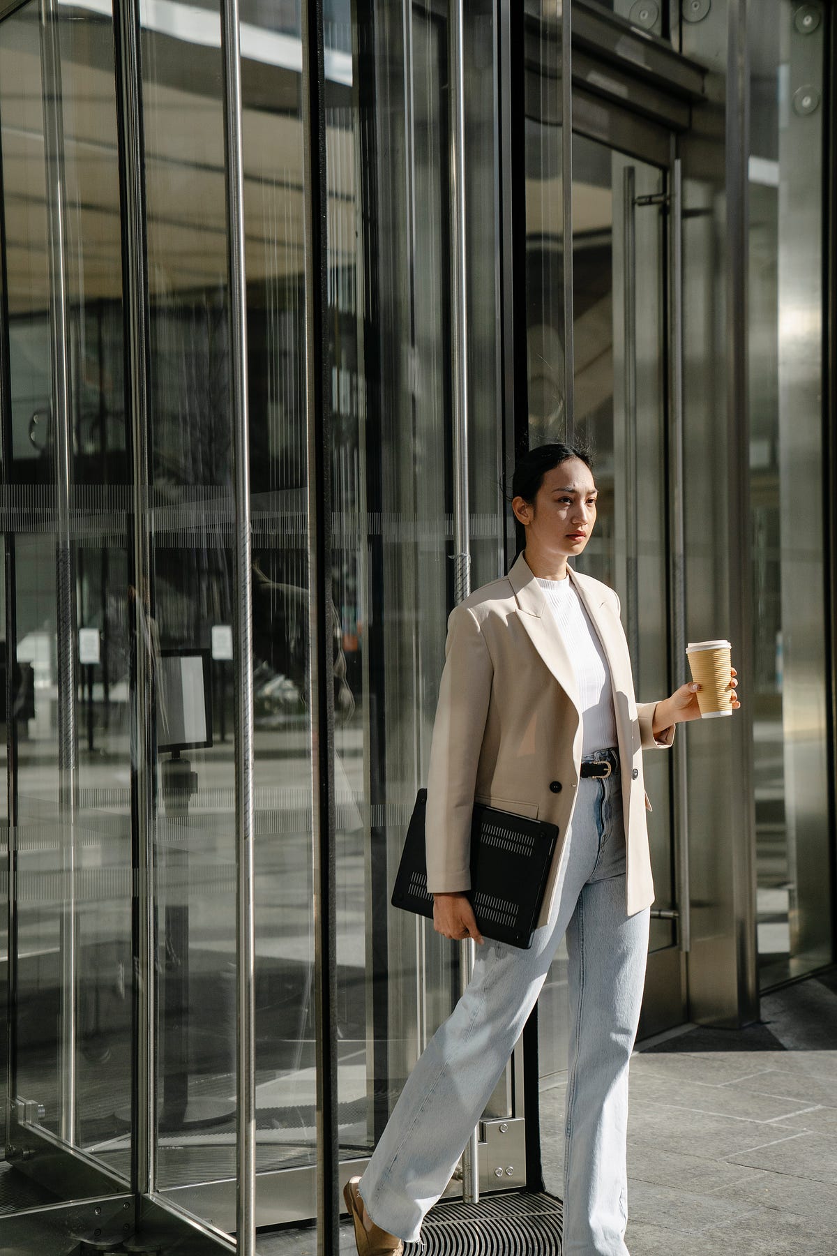 7 Simple Hacks to strengthen your First Impressions (Works everytime ...