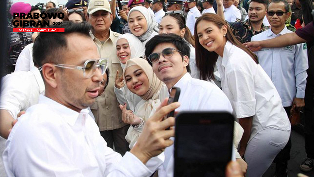 Raffi Ahmad Cs Dampingi Prabowo Lepas Bantuan ke Gaza: Semangat Kemanusiaan yang Menyentuh Hati ...
