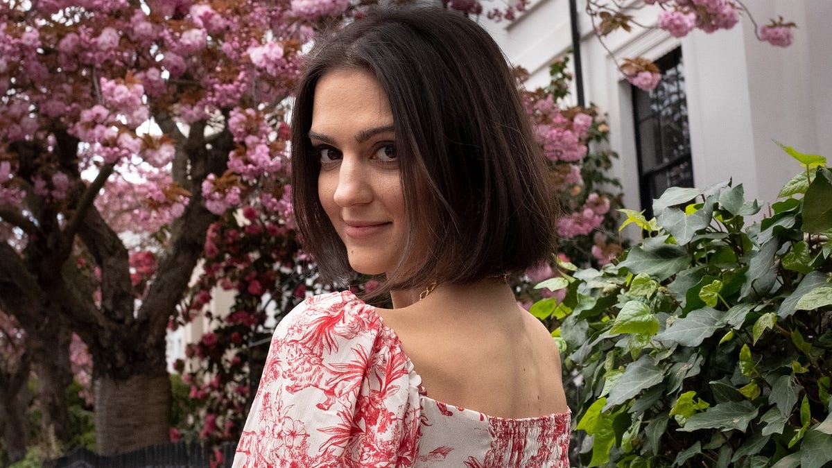 COOL FACES OF BASTET NOIR: Meet Amanda Randone, International Freelance ...