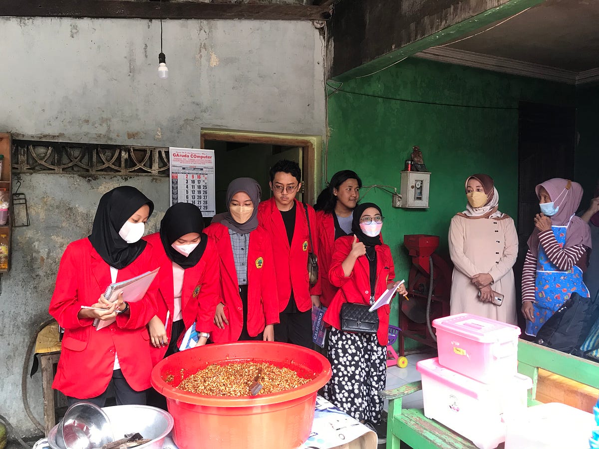 Analisis Pengembangan Produk UMKM “ Sambel Pecel Pas Mantab “ Di Desa ...