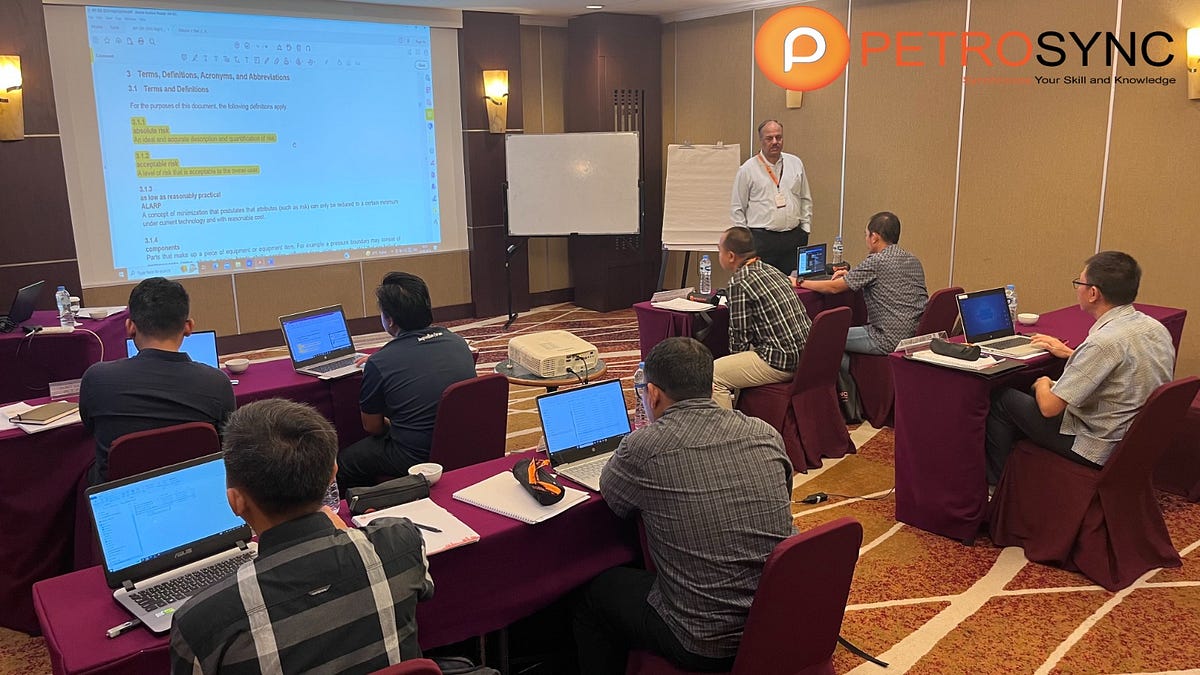 Optimizing Performance and Reliability of Pipelines in the Energy ...