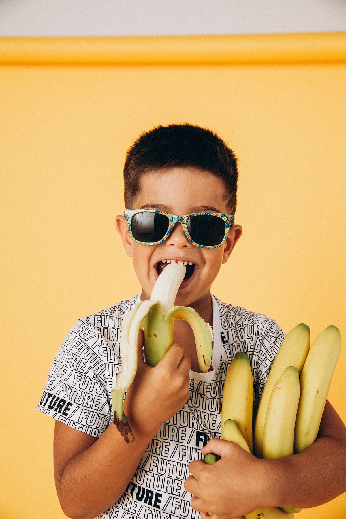6 Ways Bananas Help Improve Your Overall Health | by Abena Talks Health ...