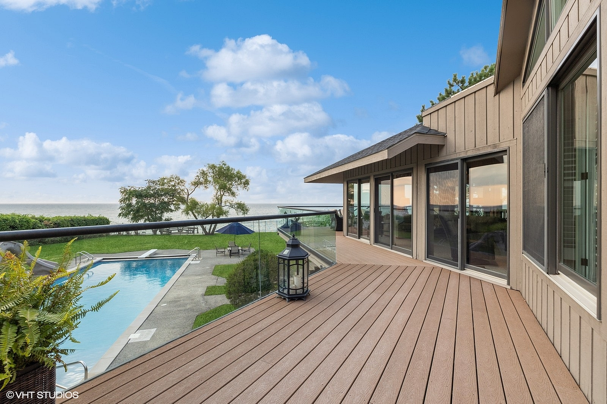 Your Ultimate Guide to Beachfront Properties in Union Pier | by Myaamu ...