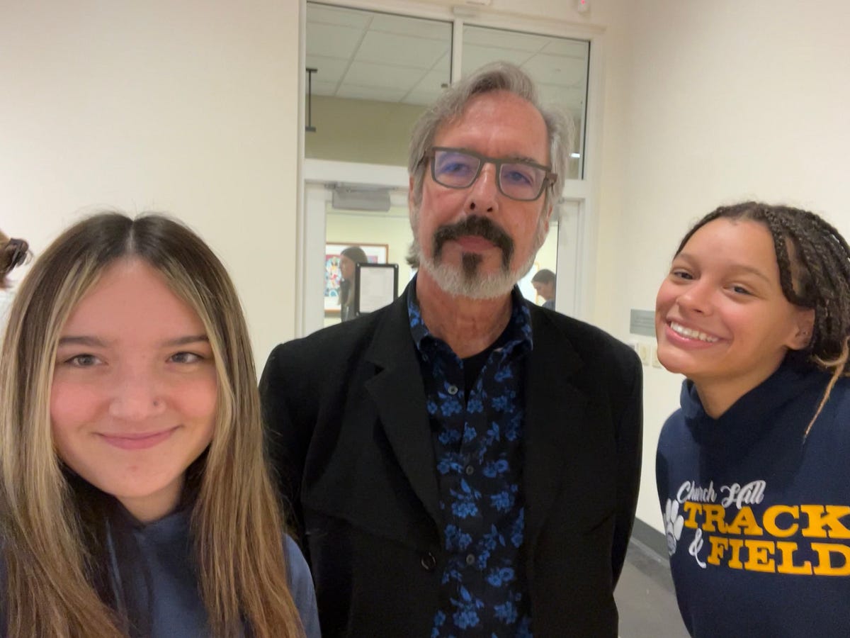 Chapter 1: Art Talk with Steven Benson! - Alana Forster - Medium