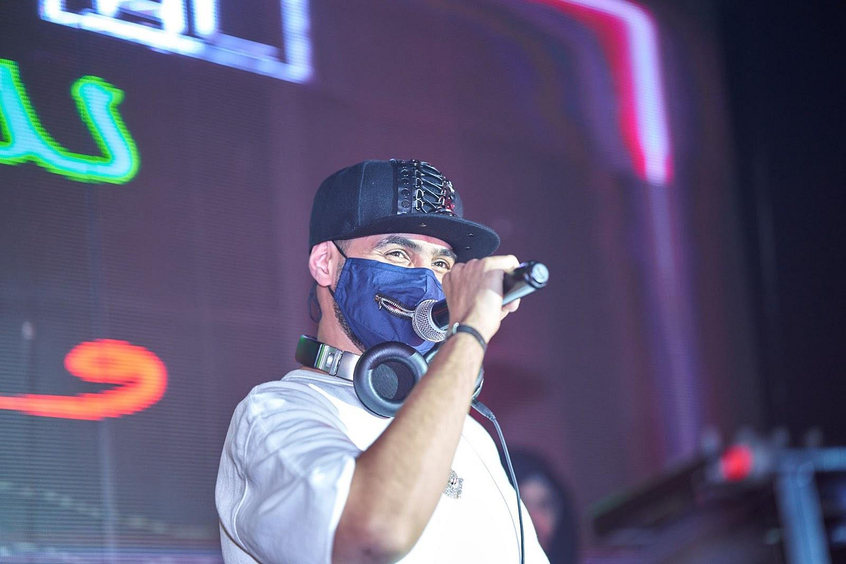 dj-m7 | Medium