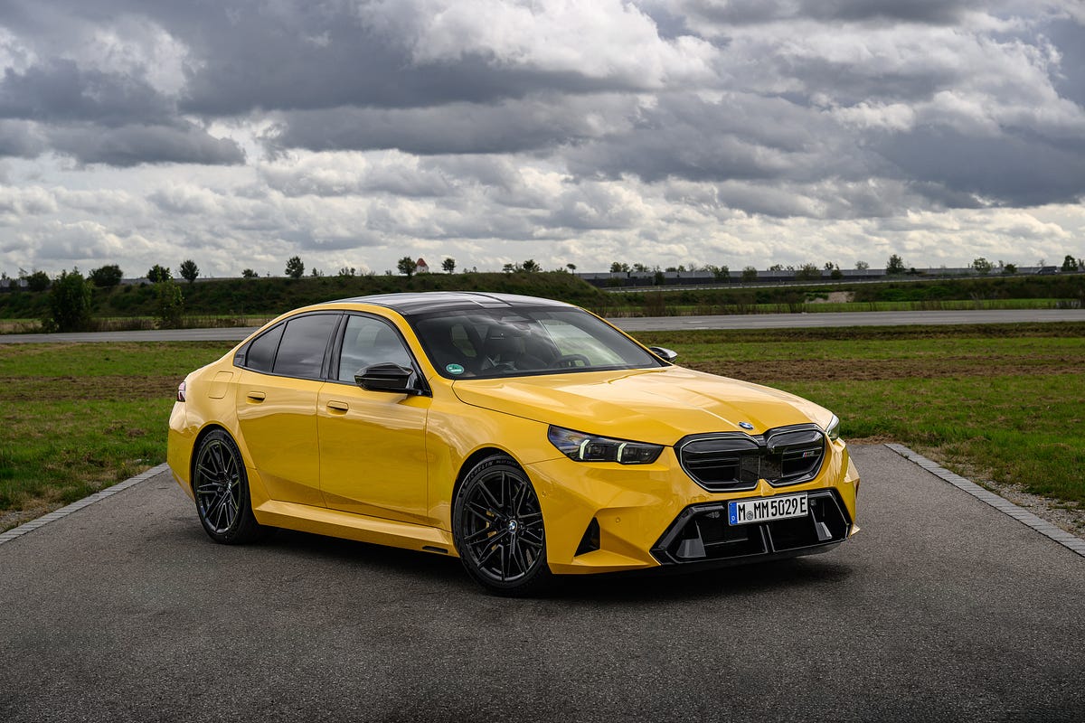 The latest BMW M5 is heavy. So what? | by Jake Lim | MotoringClub | Mar ...