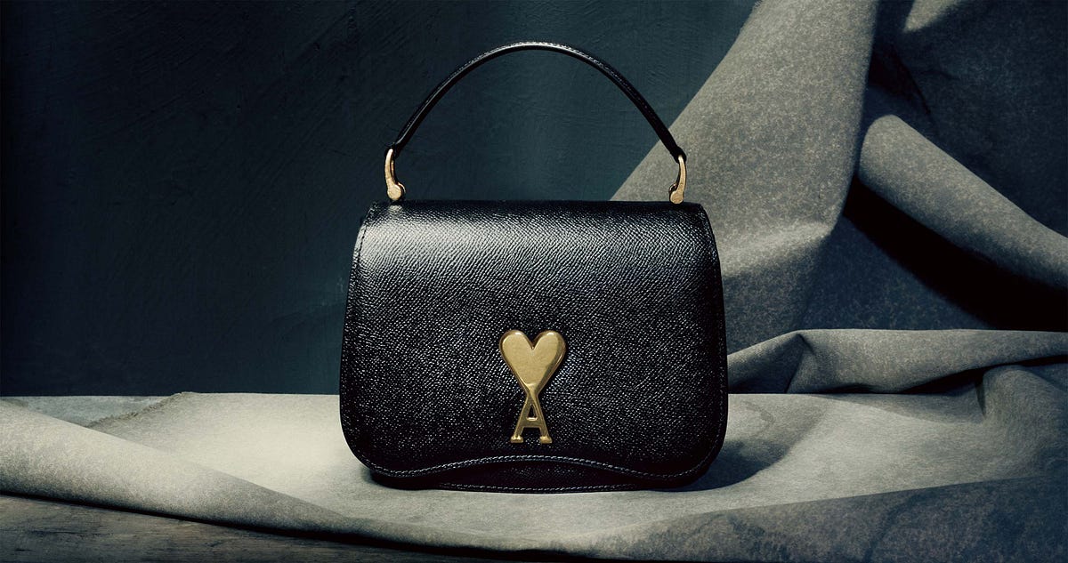 How AMI Paris created a buzz with its bag hunt campaign in Paris | by Armel Dussol | Medium