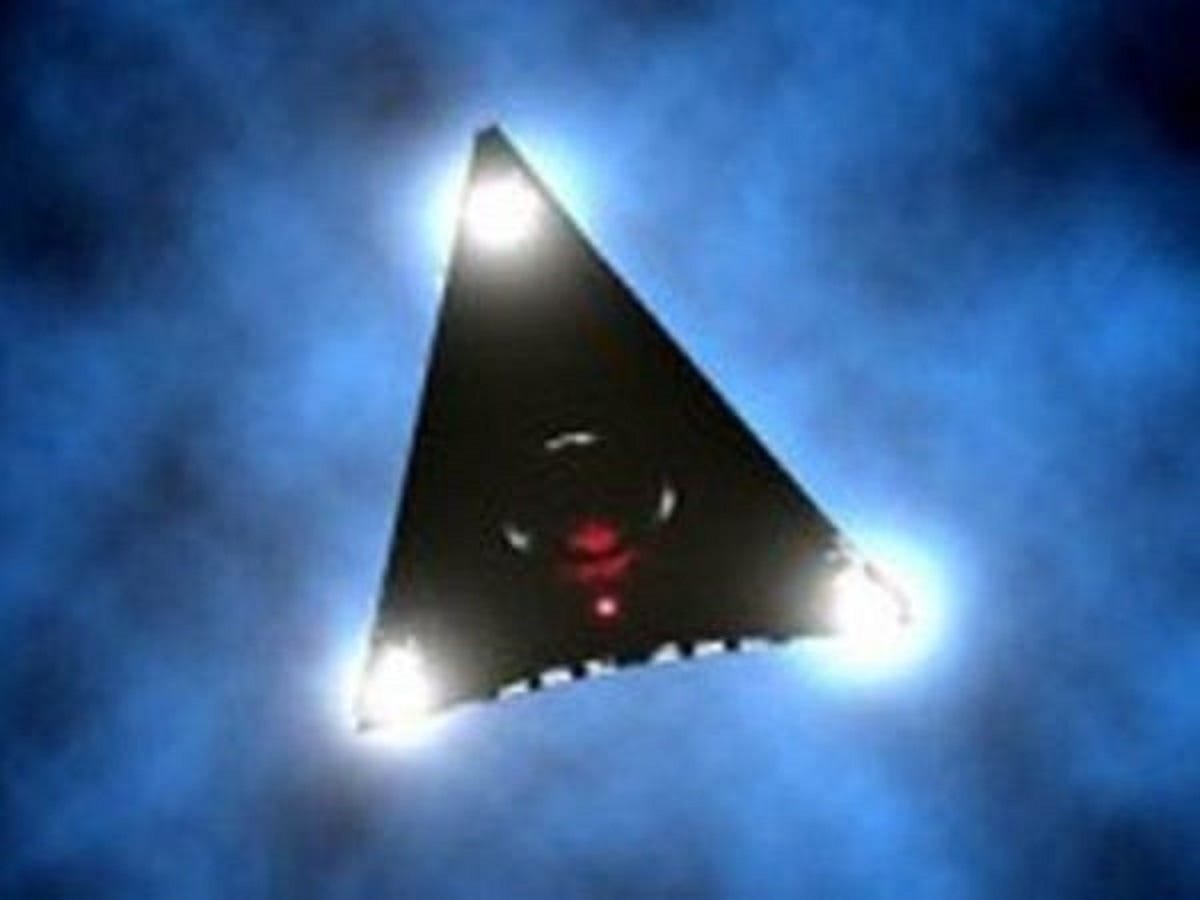 Low Flying Alien Triangle Encounter In North Carolina | by Johnmooner ...