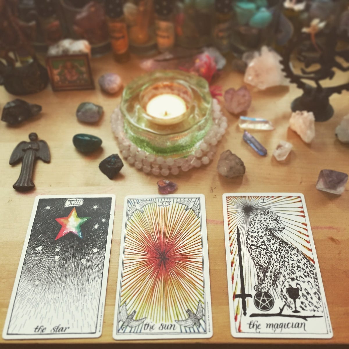 REFLECTING YOUR INNER WISDOM :: CONNECTING TO THE ORACLE WITHIN {PART 1 ...