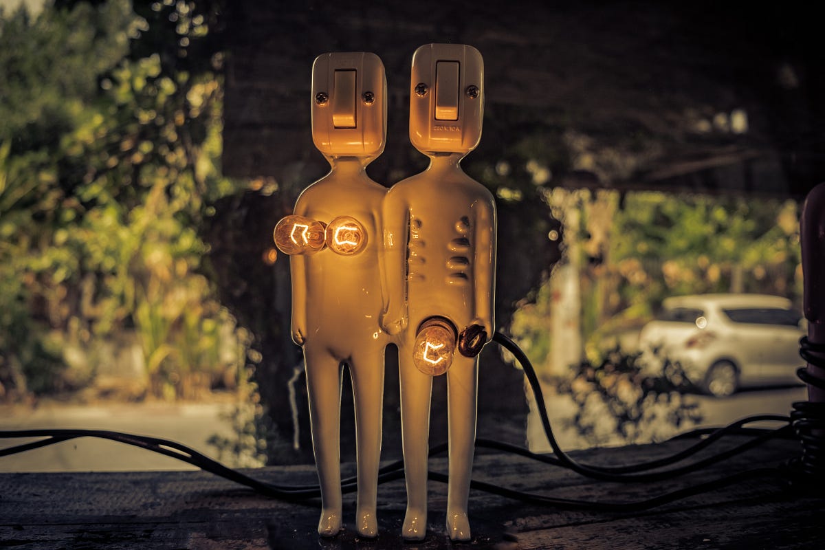Does AI have a gender? Is AI gender neutral? Should we refer to a robot ...