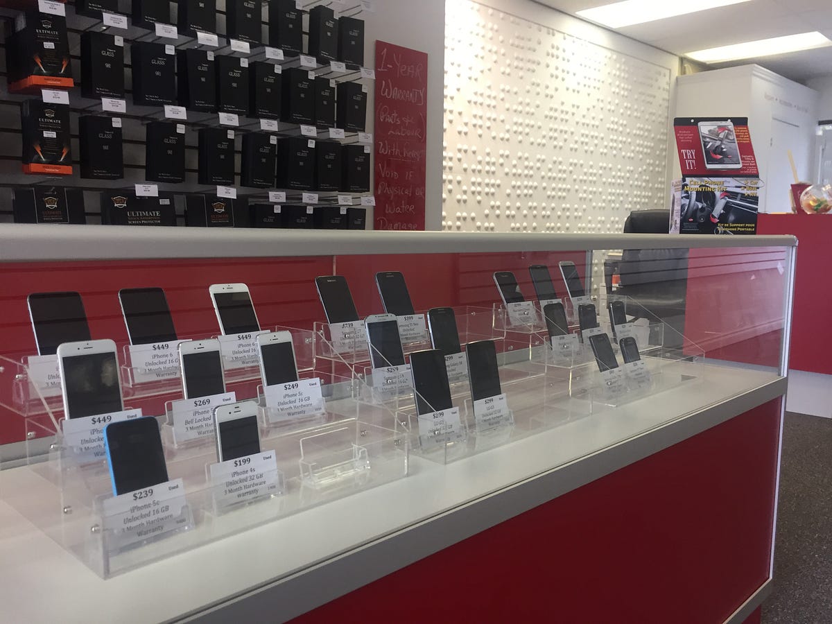 Why you should go for Cell Phone Repair | by Cell Clinic in Vancouver ...