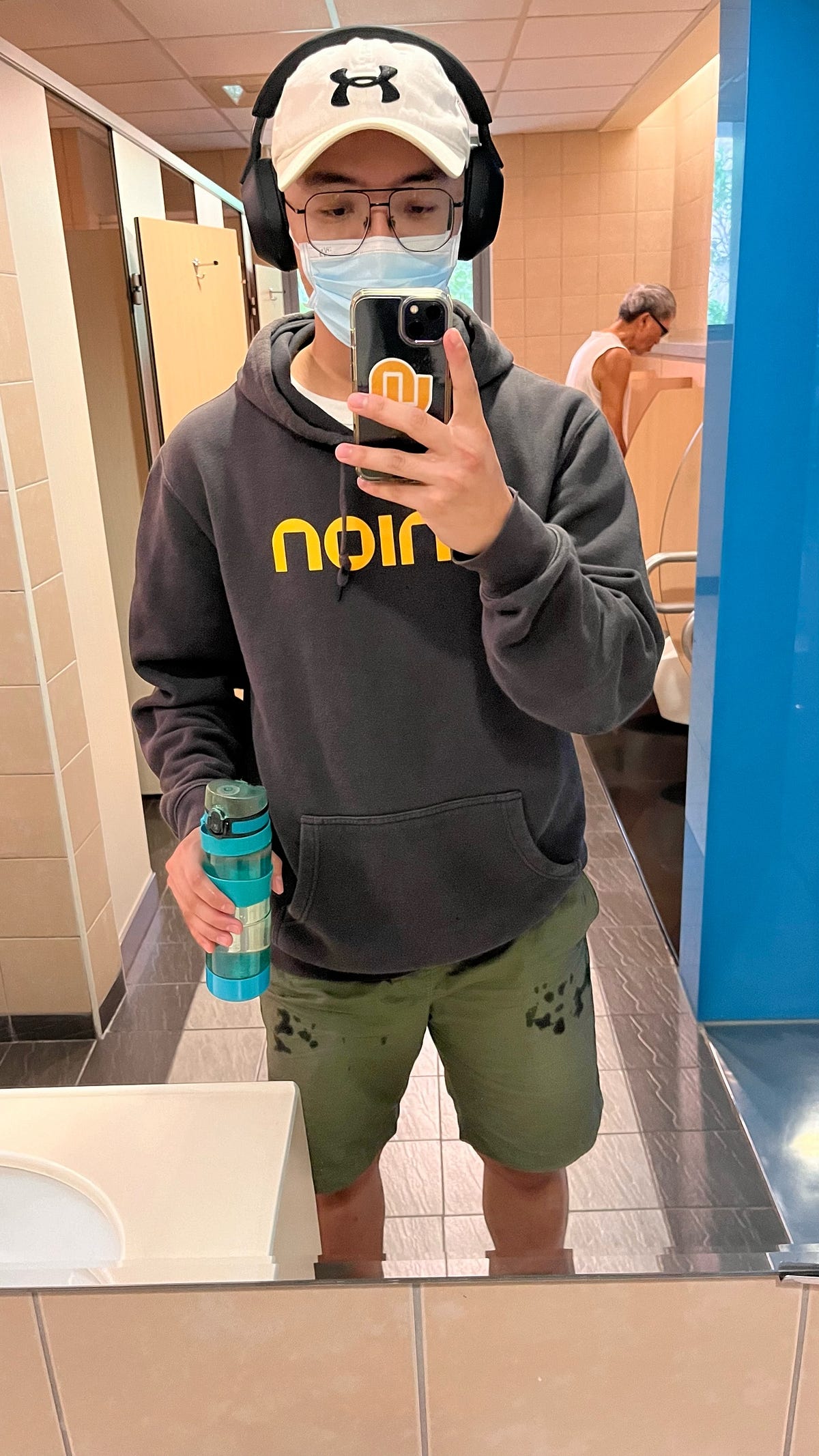 往outlier的路上day1326 - Han-Ju Chen - Medium