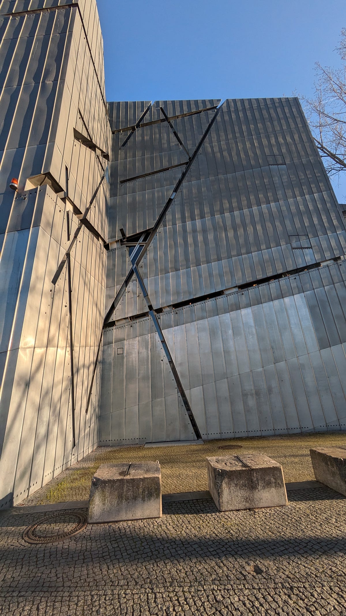 My (architectural) review of the Jewish Museum in Berlin | by Netanya ...