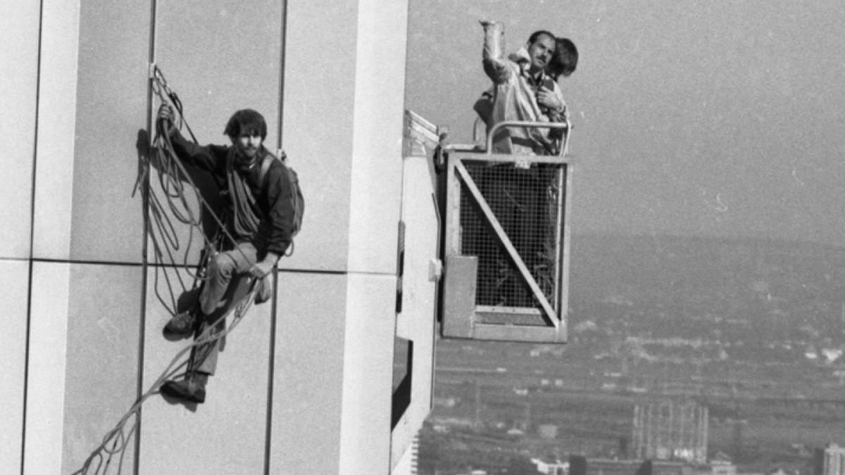 Watch: Forty years ago, an amateur climber from Queens scaled the World ...