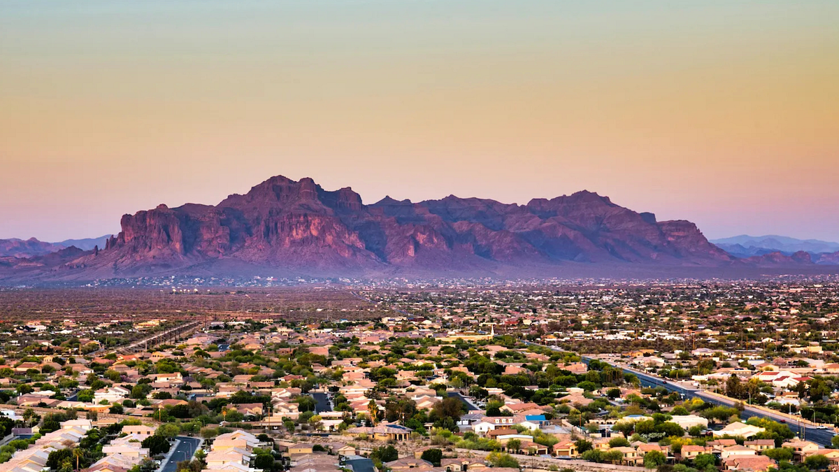 Enjoy the Vibrant Arts and Entertainment Scene at Mesa Amphitheatre: A ...