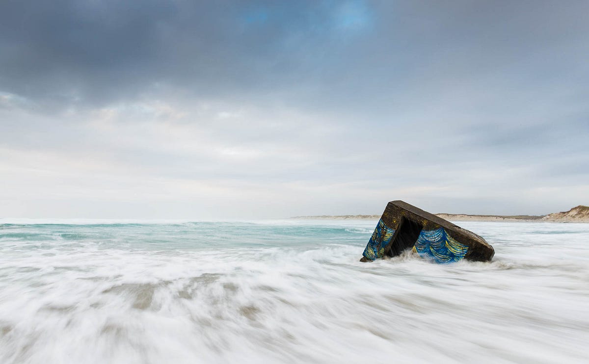 Time & Space in Photography. How can a still image in a small frame ...