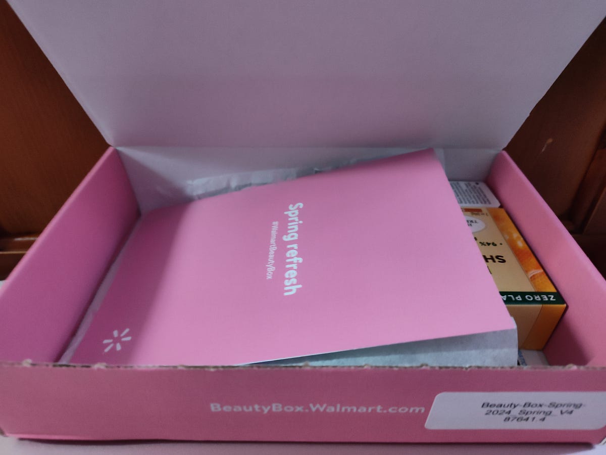 Walmart Beauty Box Subscription 🌸 Spring 2024 | by Dranéa | Good Vibes ...