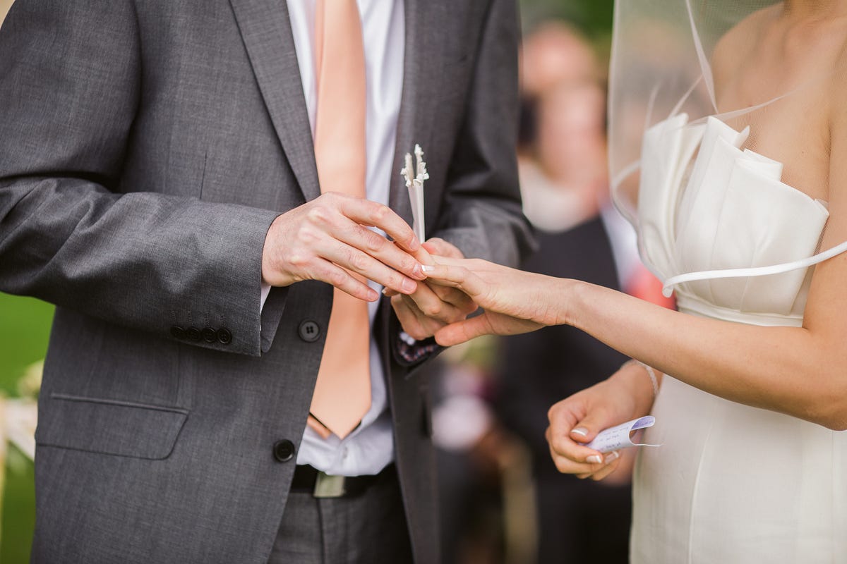How to Know If You Should Marry Your Partner in Five Minutes | by ...