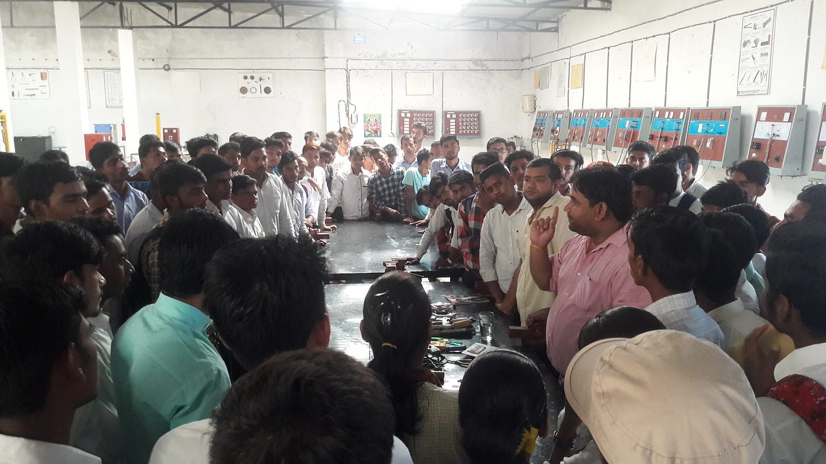 Best Faculty NCVT College in Moradabad - Pt Sls Iti - Medium