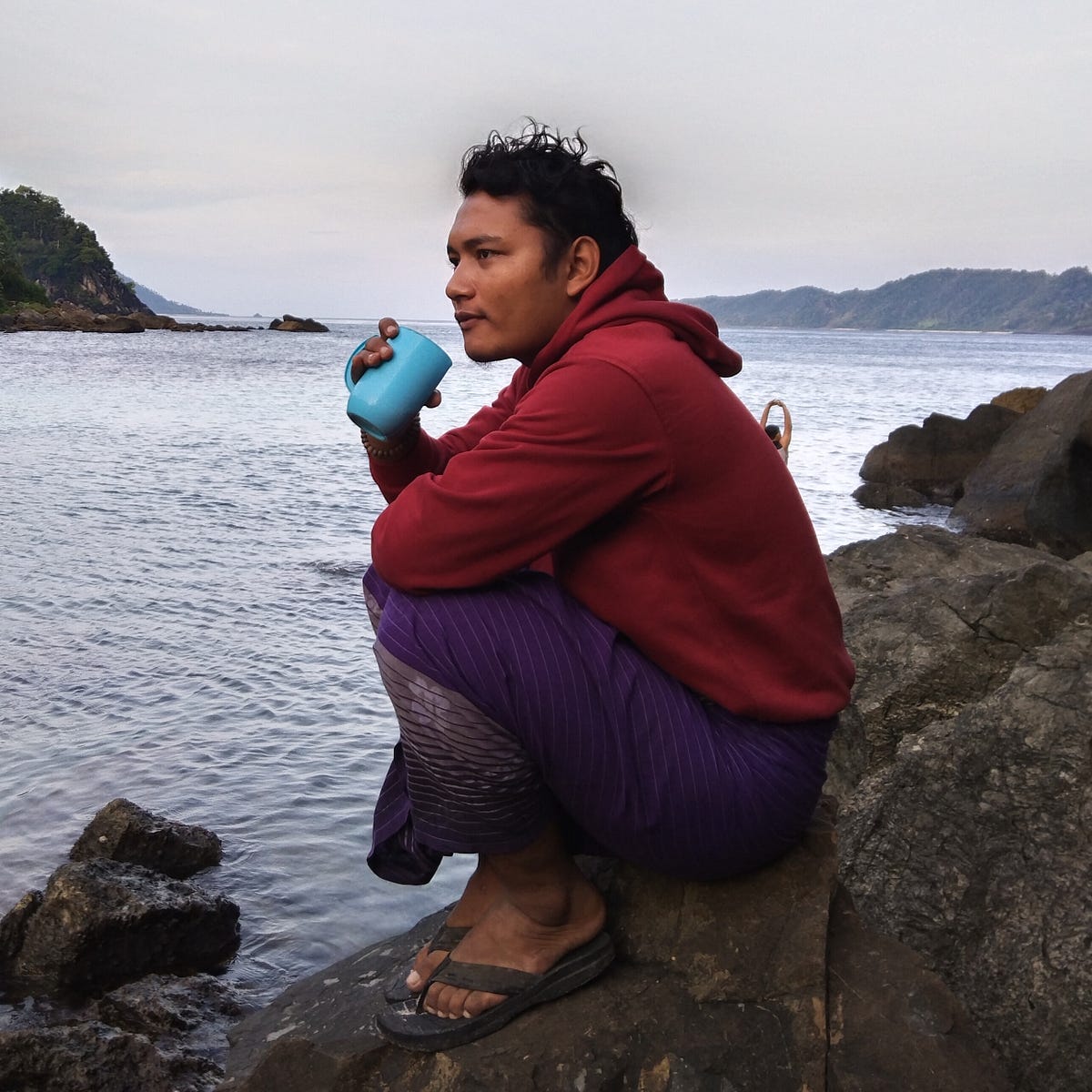 Tulisan pertama Ini adalah tulisan pertama saya di aplikasi medium. Aplikasi ini saya tau dari ...