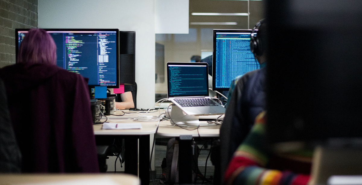 Fast Ways To Make GUI’s With Golang | by Manpreet Singh | Medium