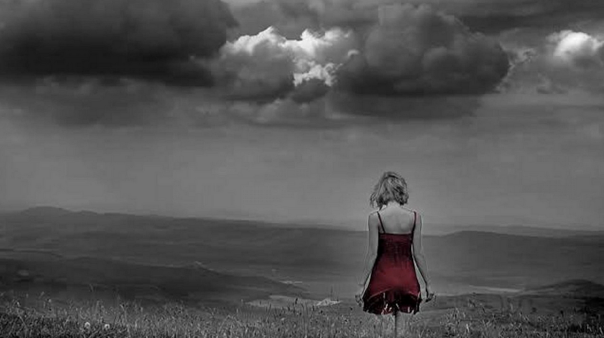7.. Up in the air she looked upon the… | by Lisa Loeffler | Medium