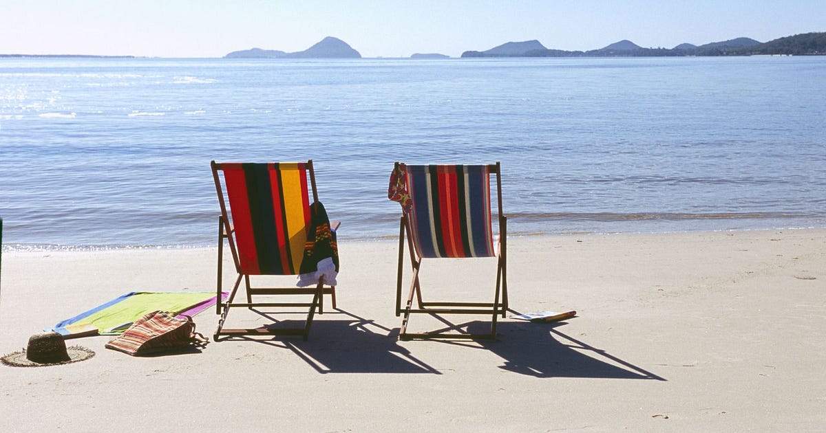 Take a Seat: A Guide to Choosing the Right Beach Chair for Your Beach ...