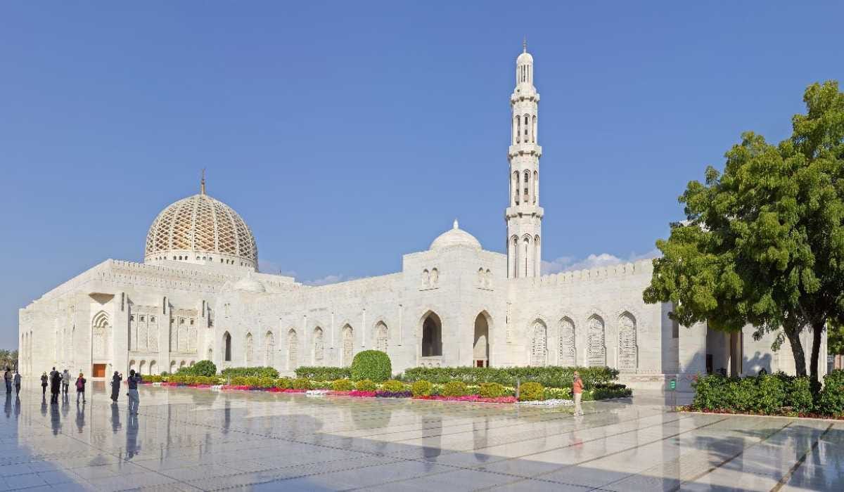 Discovering the Natural Wonders of Oman: Top Excursions to Try | by ...