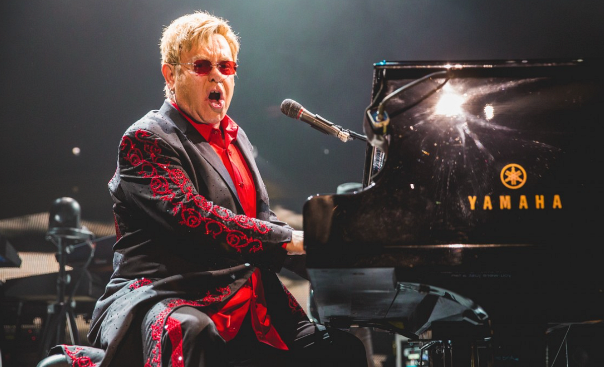 I paid to not see Elton John. It’s a true story. | by Ben Corkery | Medium