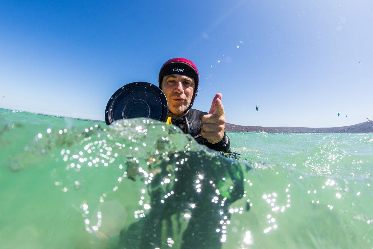 RICKY GATH, INVENTOR DEL CASCO DE SURF En diciembre de 2023 fallece el ...
