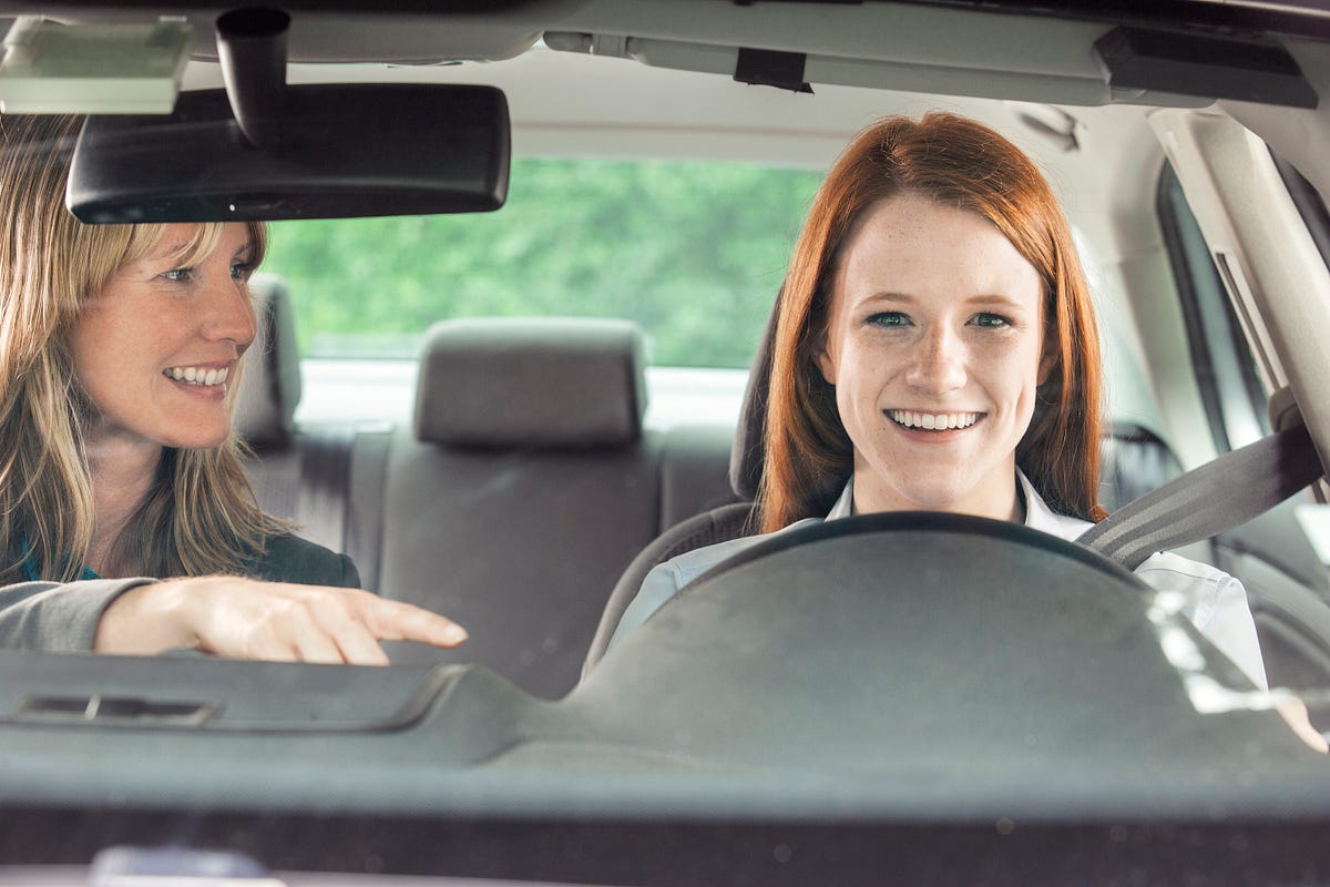 Your first in-car driving lesson. Here’s what to expect | by eDriving ...