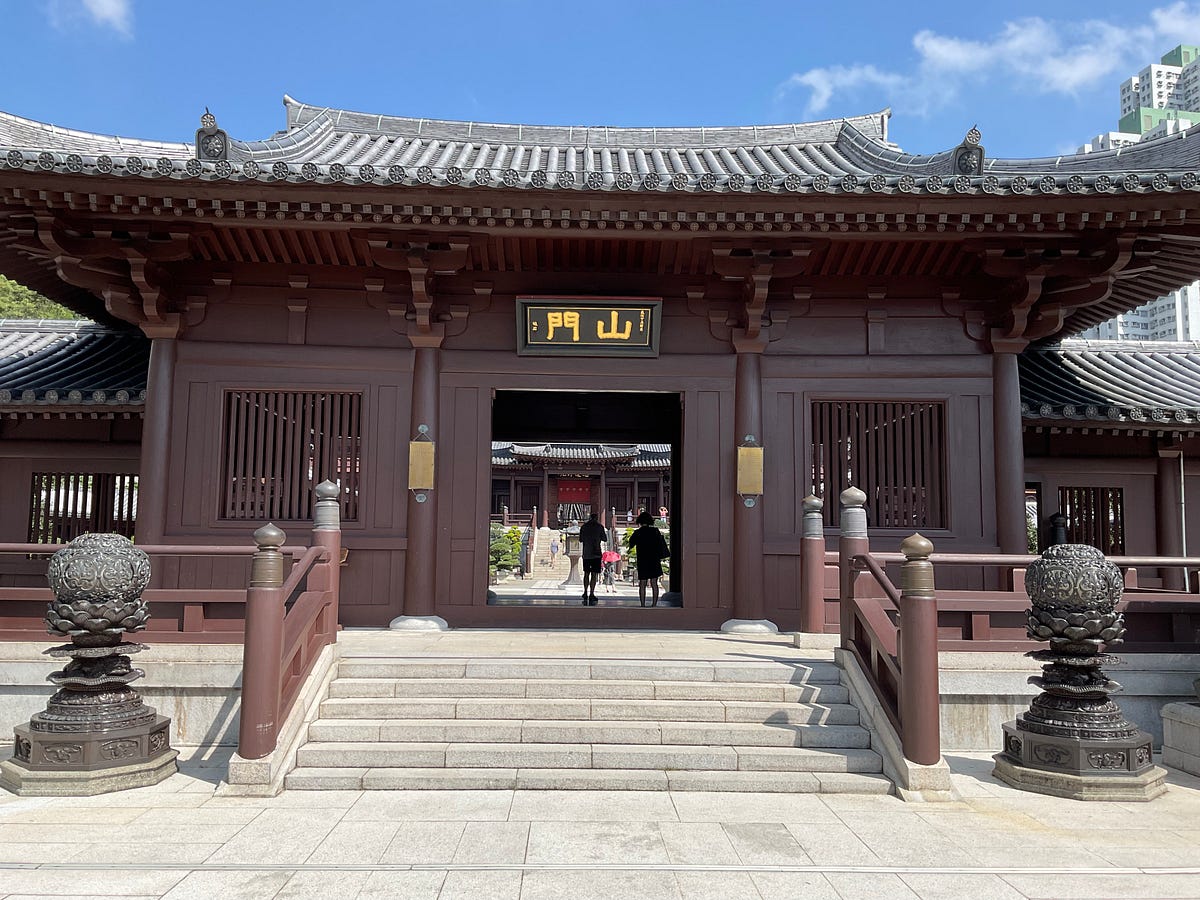 All you need to know about visiting a Chinese Buddhist temple | by ...