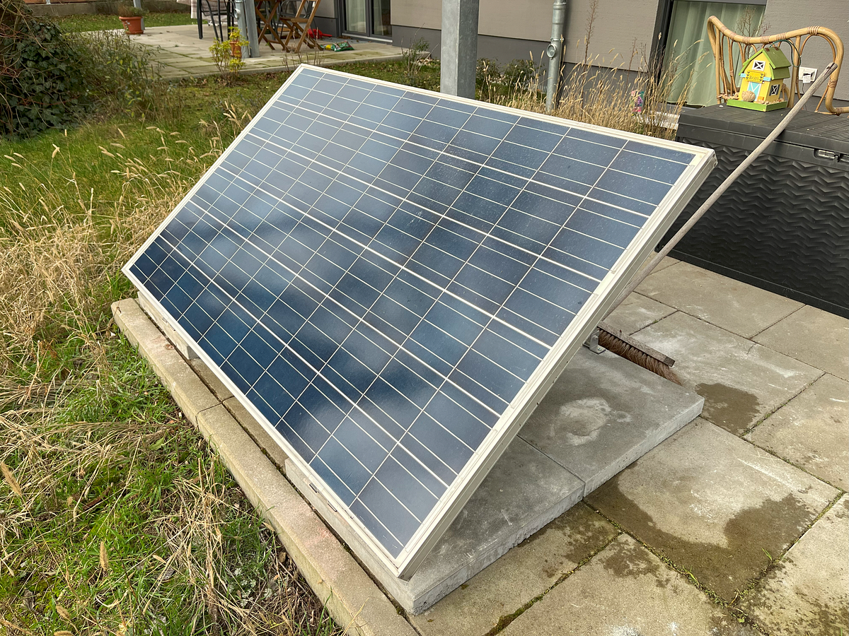 The small solar power plant for private homes | by Henry | Medium