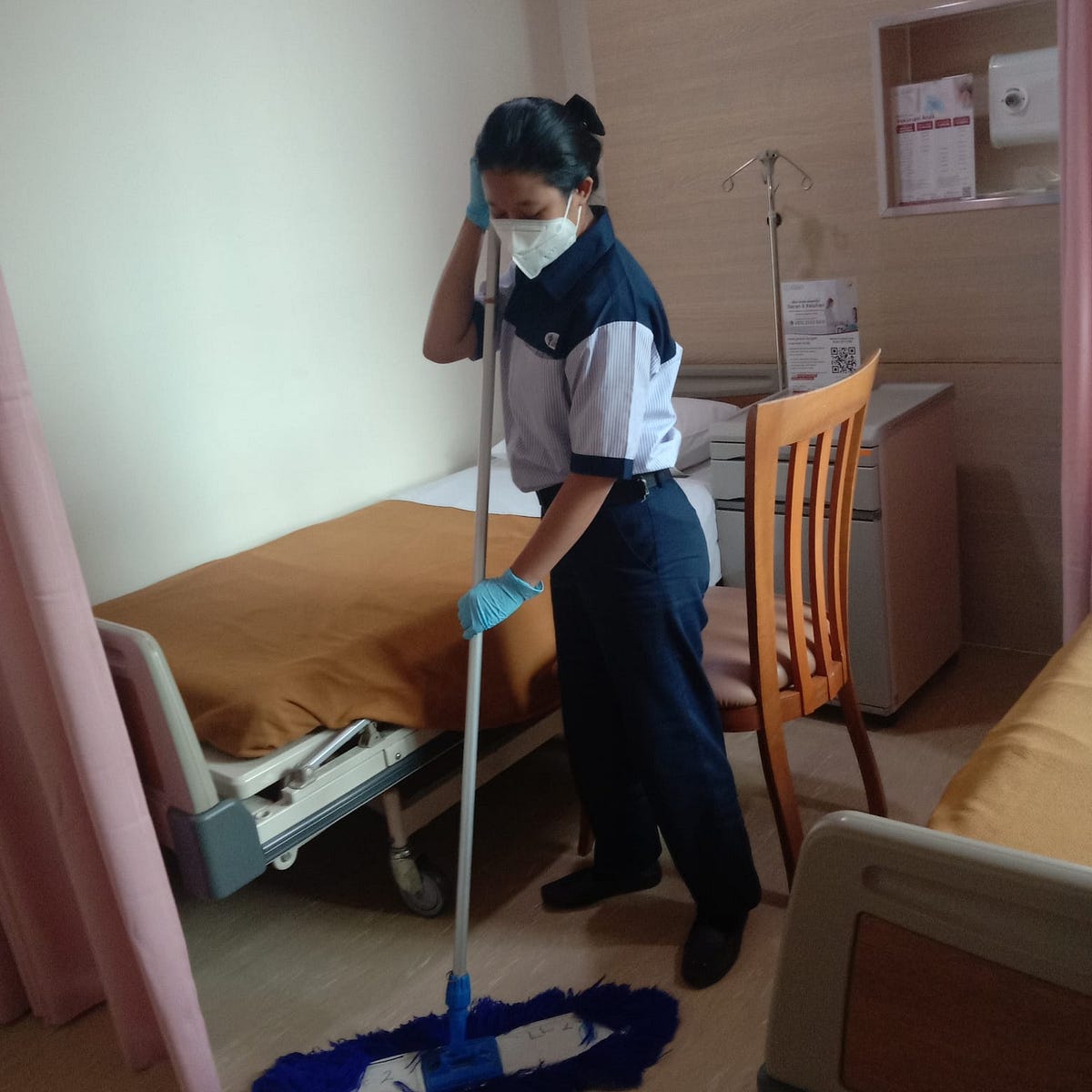 Zat Kimia dan Alat-Alat Cleaning Service yang Biasa Digunakan | by ...