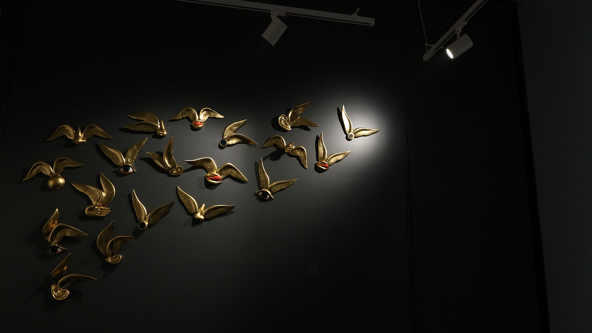 Accentuate Wall Art with Good Lighting Techniques | by Light Source ...