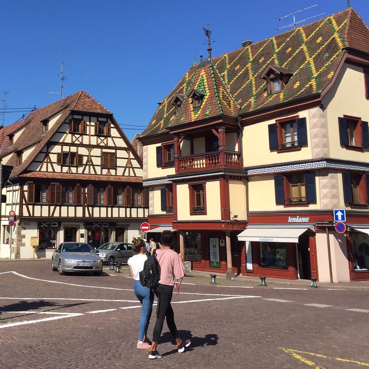 AUTHENTIC TOURISM EXPERIENCE. MARKETING BEST SELLER Hospitality and ...
