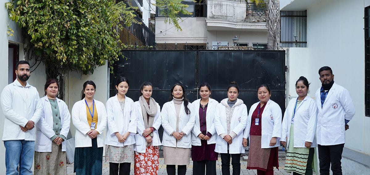 What is the Best College For a B.Sc in Medical Lab Technology? | by Sai Paramedical | Sep, 2024 ...