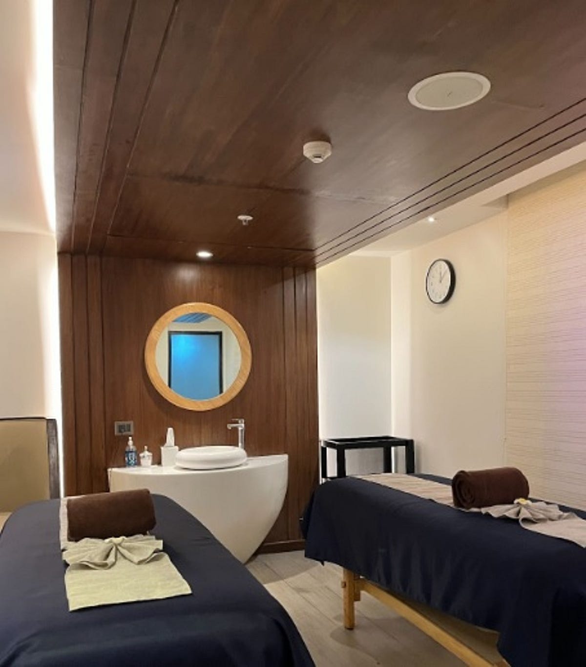 A HEARTFELT SURPRISE: CELEBRATING RAKSHA BANDHAN WITH TATTVA WELLNESS ...