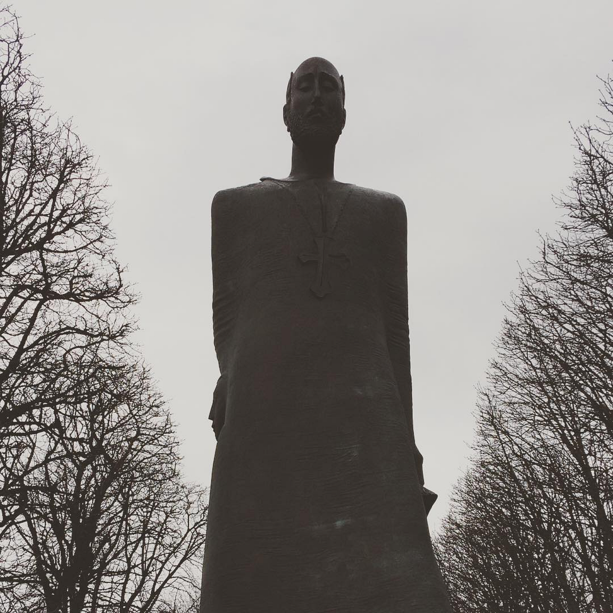Grote Vriendelijke Reus. Dit standbeeld staat pal midden in… | by bram ...