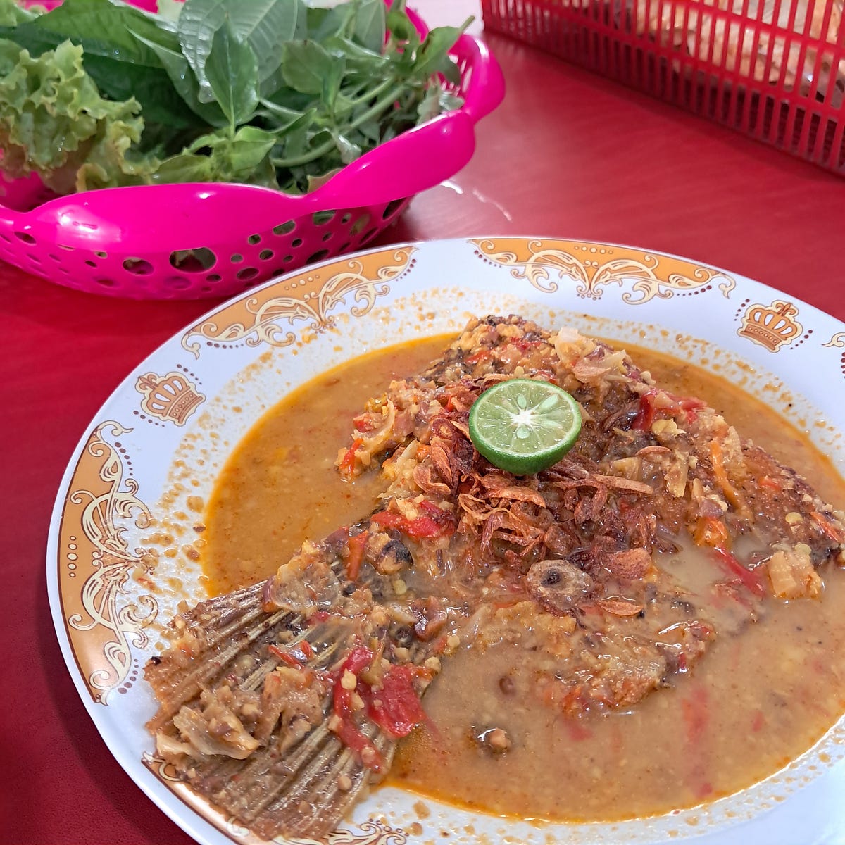 Must-Try: Indonesian Fish Dish Delicacy | by Dfebri | Mar, 2025 | Medium