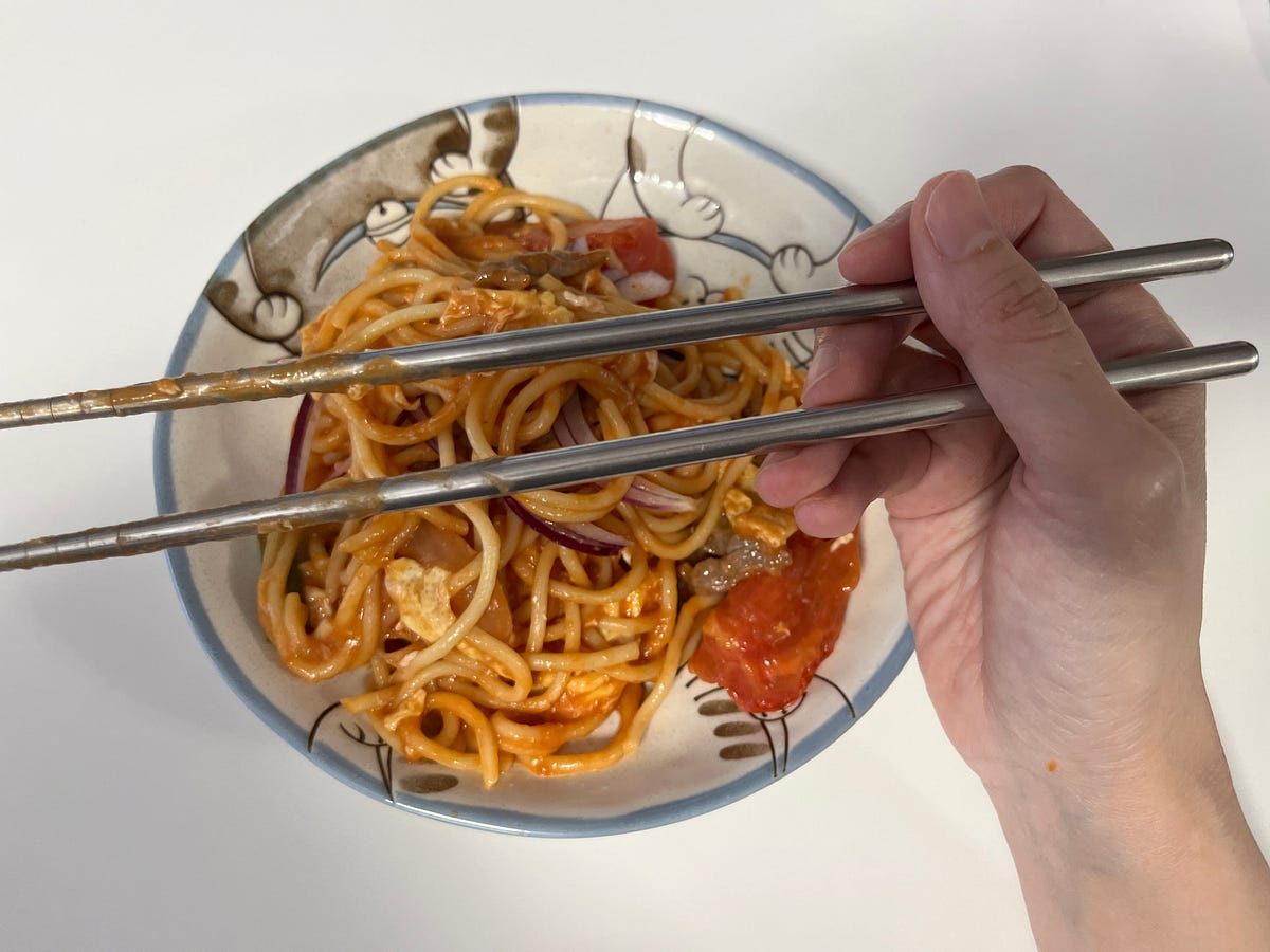 5 Important Etiquette Guidelines For Using Chopsticks | by Linda Ng ...