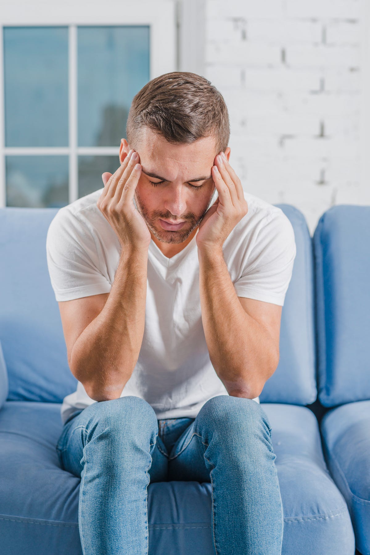 8 Signs That a Man Has Problems With His Nerves — How to Recognize ...